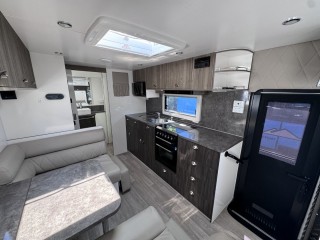 ROMA RAZORBACK SPORT 20' CARAVAN 2019