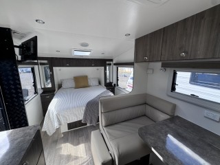 ROMA RAZORBACK SPORT 20' CARAVAN 2019